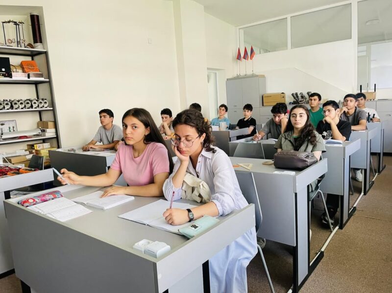 Debate Club Concludes Its First Academic Year at PhysMath School ...